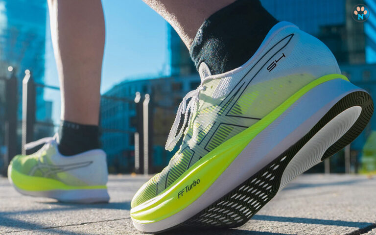 Asics S4 รองเท้าเพื่อมาราธอน Sub4