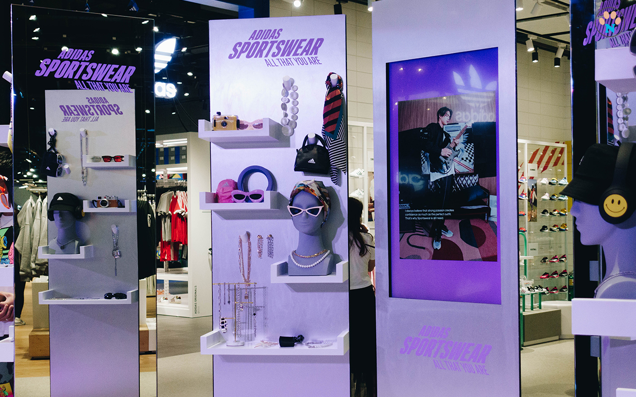 adidas Central World ร้านใหม่ ใหญ่ขึ้นหลายเท่า